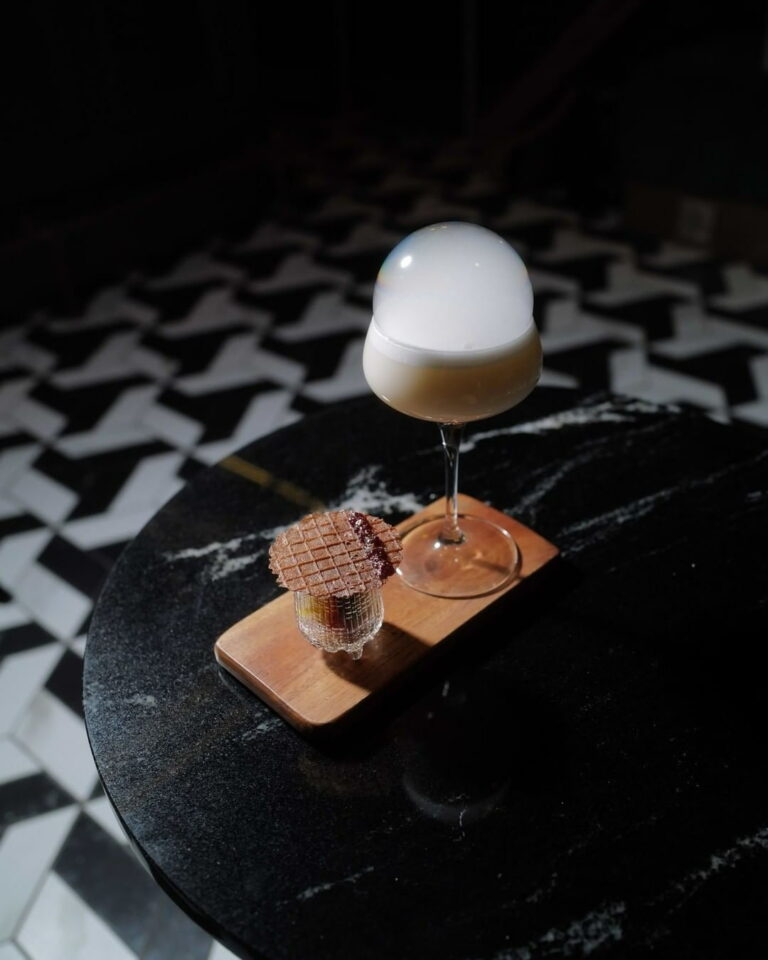 The Best Bali Bars And Speakeasies To Visit In 2023 | Eatbook.sg