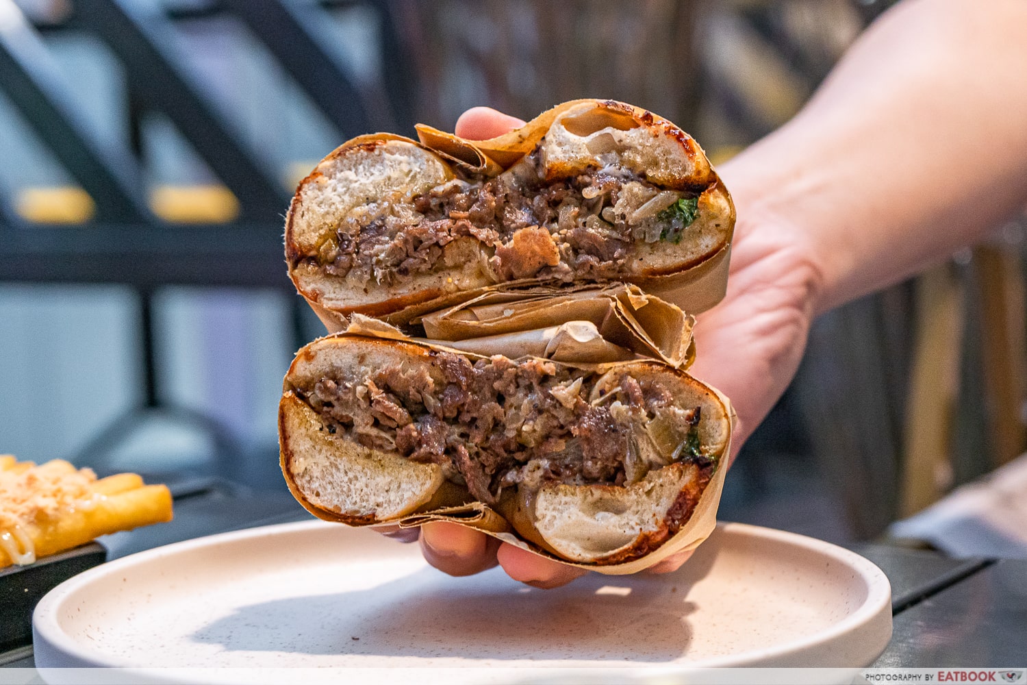 Raffles Place Food Guide: 18 Places To Eat At | Eatbook.sg