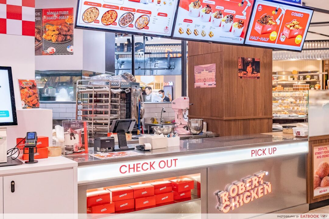 Robert Chicken: Robot Korean Fried Chicken Chain In Great World ...