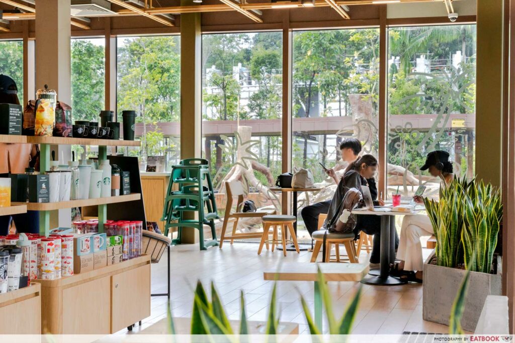 This Starbucks At Bird Paradise Has Beautiful Cabin Vibes | Eatbook.sg