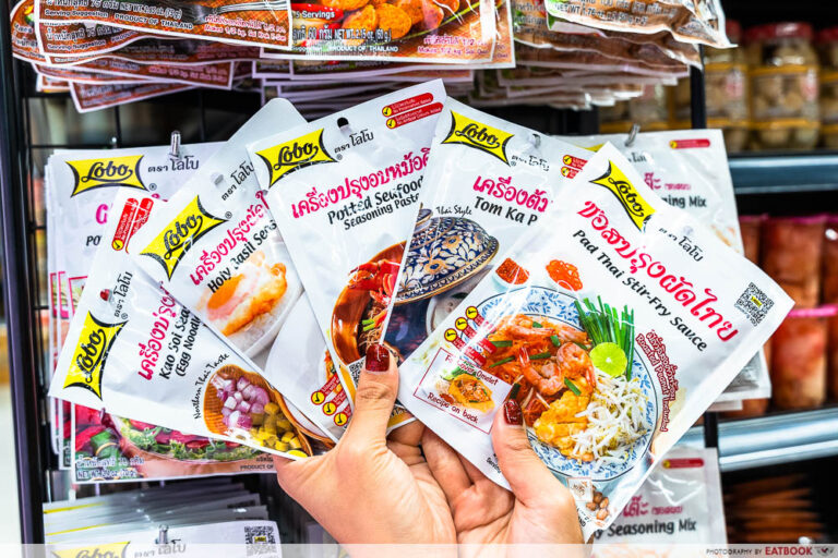 14 Best Things To Buy At The New Thai Supermarket | Eatbook.sg