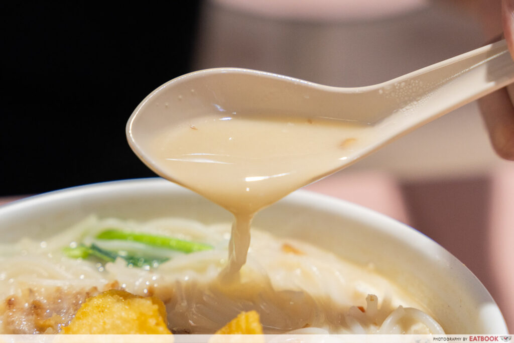 Beach Road Fish Head Bee Hoon Review: Famous Fish Soup In Whampoa ...