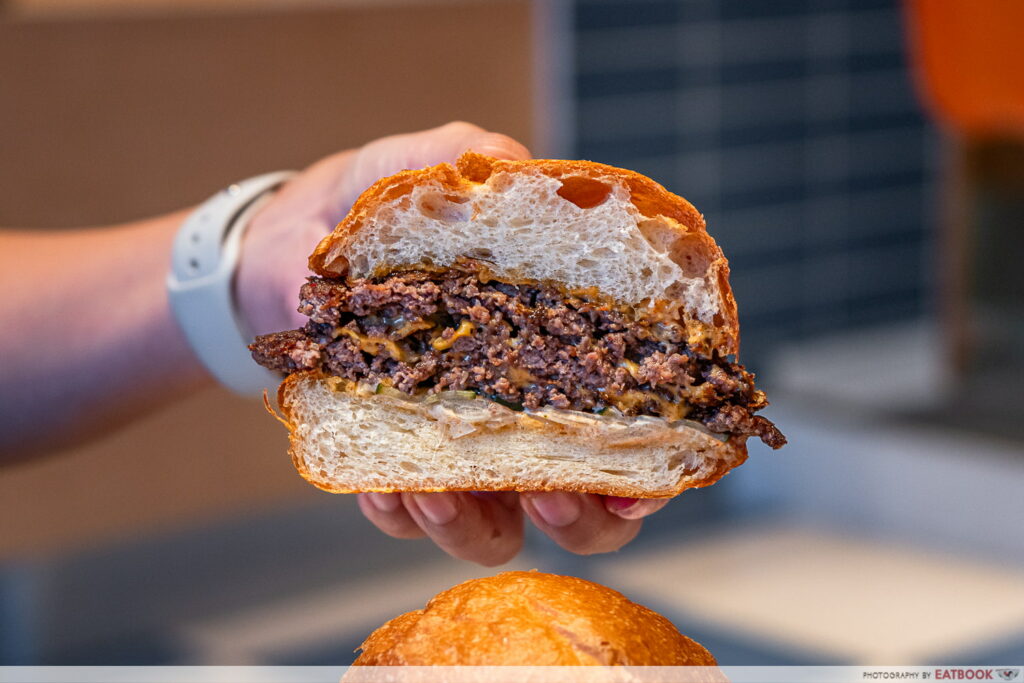 Honbo Review: Famous HK Burger Chain Opens In CHIJMES | Eatbook.sg