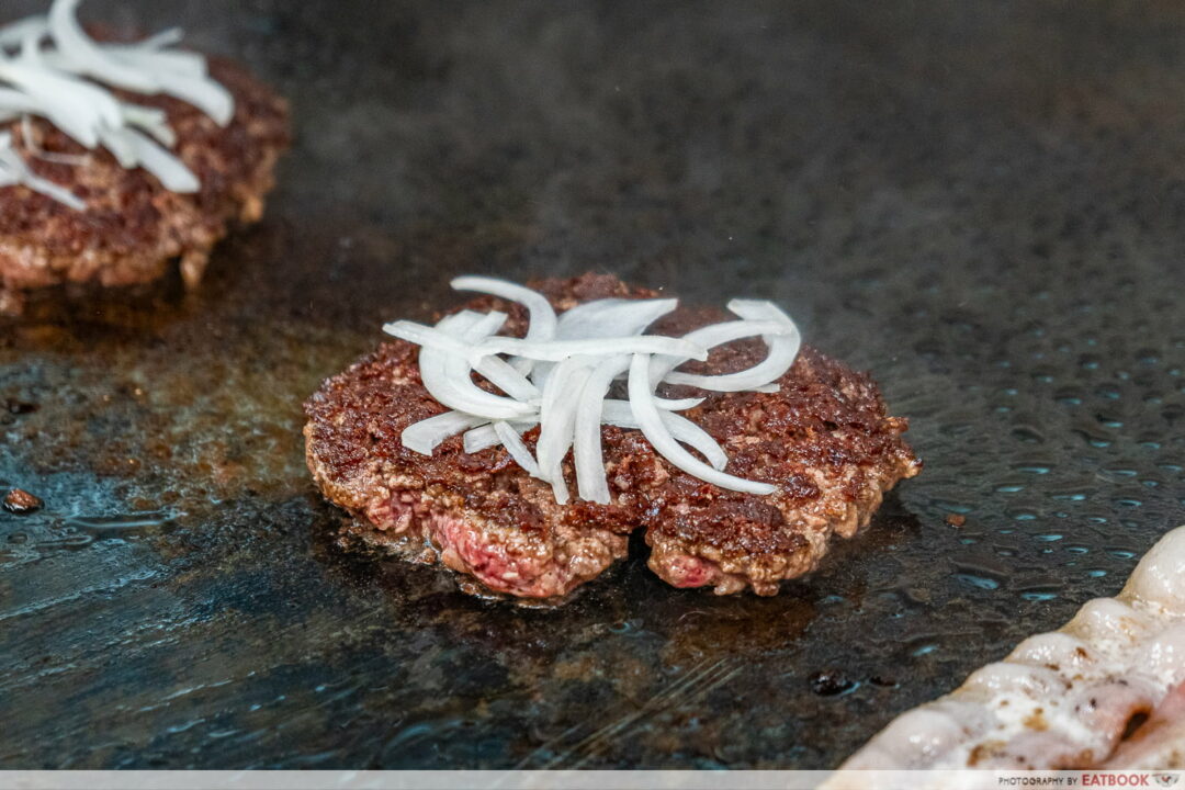 Honbo Review: Famous HK Burger Chain Opens In CHIJMES | Eatbook.sg