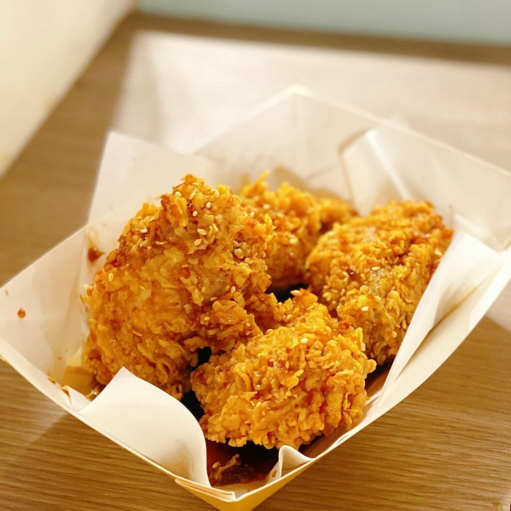 This Korean Buffet Has Unlimited Garlic Soy Chicken, Tteokbokki And ...