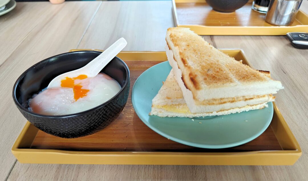 Fete Kopi & Toast: Hidden Toast Cafe In Potong Pasir | Eatbook.sg