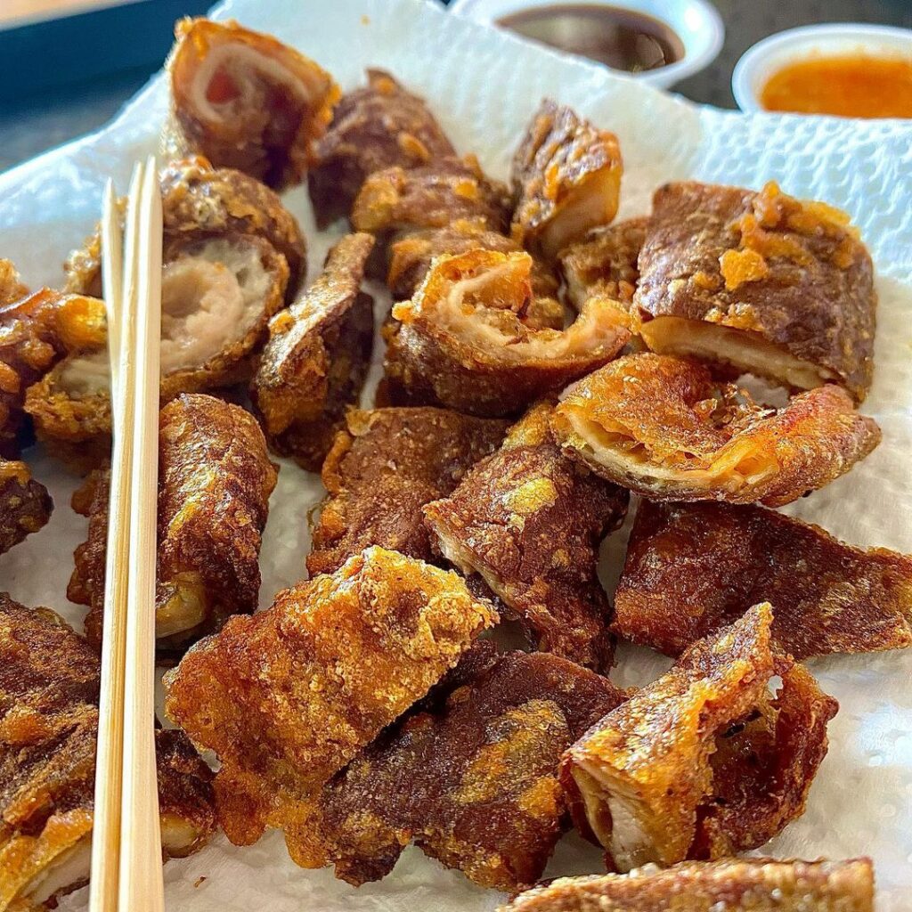 New Eastern Kim Tee: Deep-Fried Intestines At Old Airport | Eatbook.sg