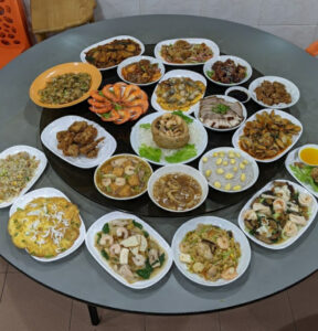 Ah Orh Seafood: Famous Fish Head Steamboat In Bukit Merah | Eatbook.sg