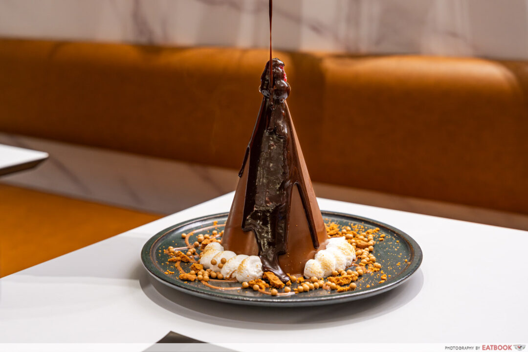 dipndip: Famous Chocolate Cafe Opening In VivoCity | Eatbook.sg