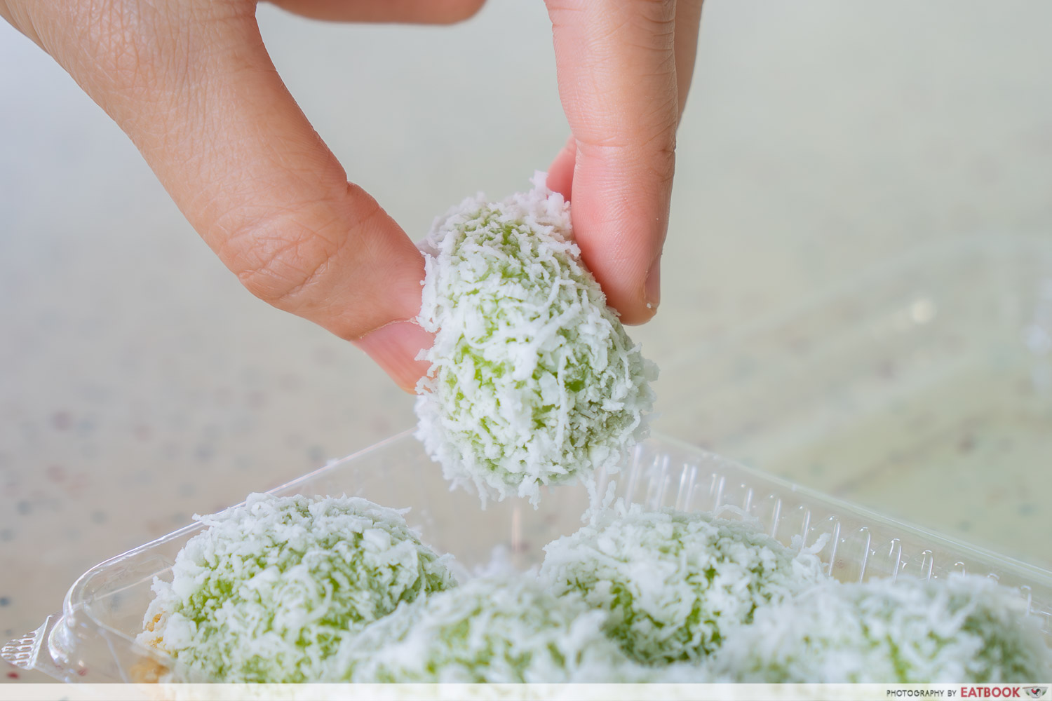 7 Best Ondeh Ondeh In Singapore Ranked | Eatbook.sg