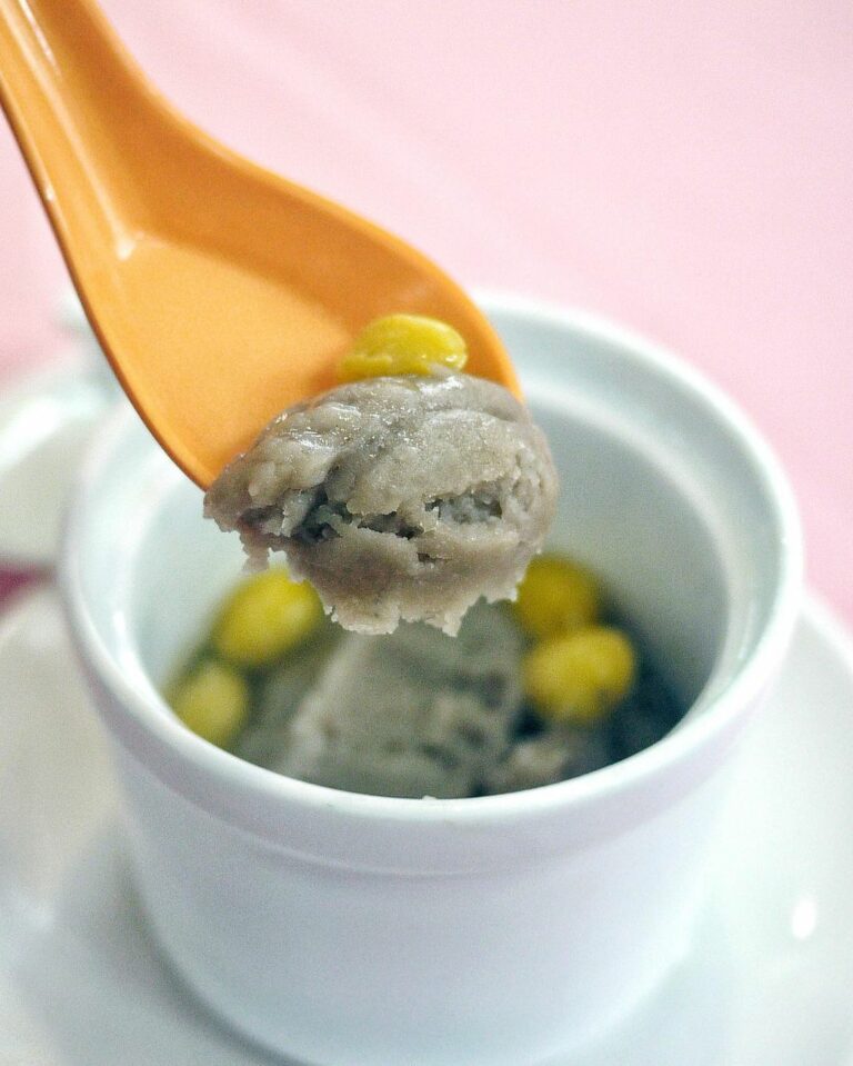 Hua Yu Wee Seafood Restaurant: Old-School Zi Char Restaurant In East ...