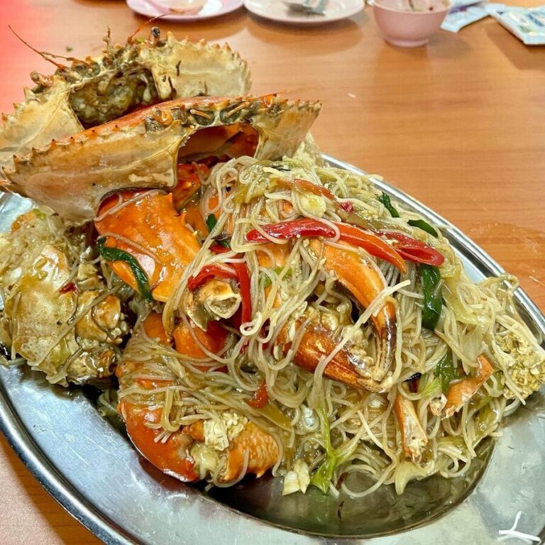 Sin Huat Eating House: No Menu Zi Char Stall With Famous Crab Bee Hoon ...