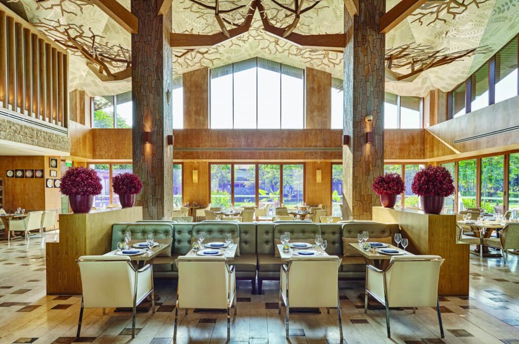 7 RWS Restaurants To Dine At In Sentosa | Eatbook.sg