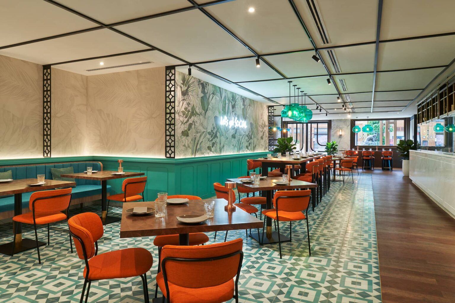 7 RWS Restaurants To Dine At In Sentosa | Eatbook.sg