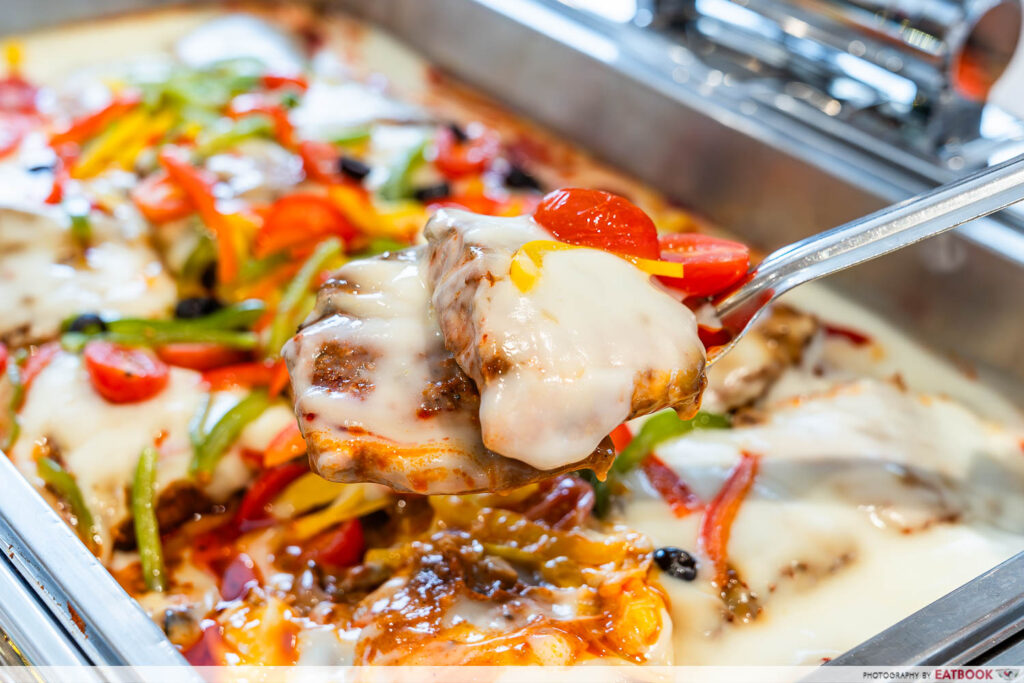 Stamford Catering Has X'mas Buffet Deliveries That Can Feed Over 100 ...