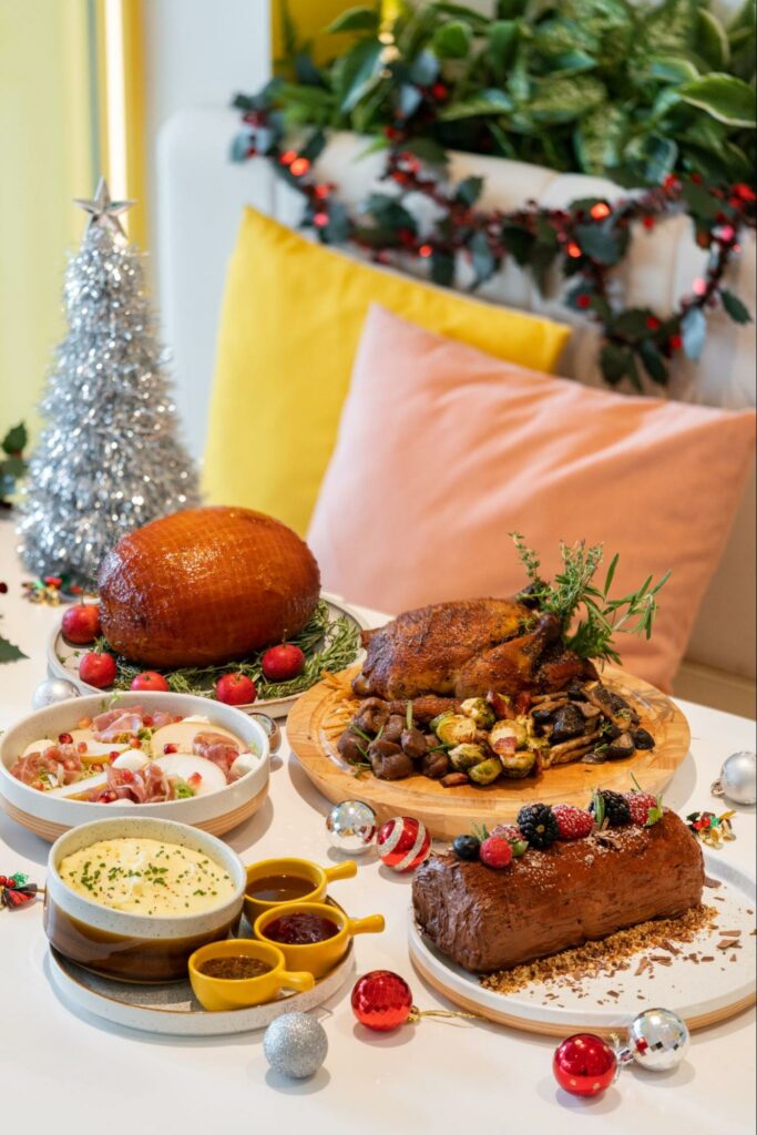 8 Christmas Dinners And Buffets For 2023 | Eatbook.sg