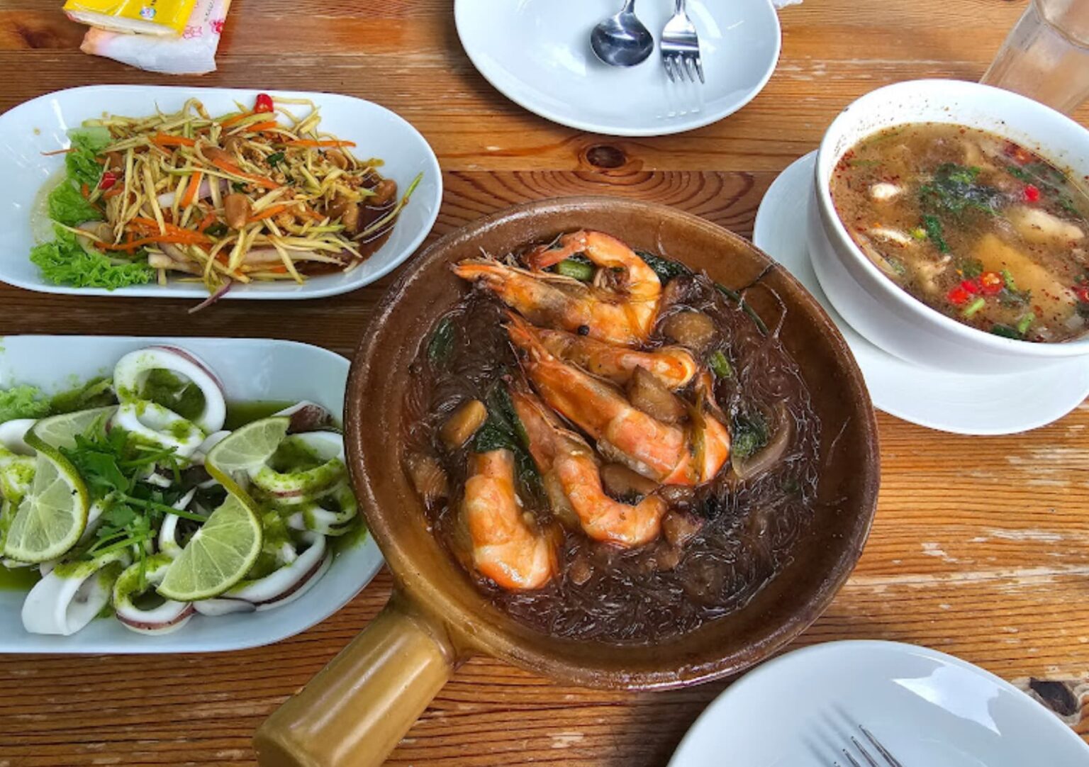 15 Cheap Restaurants In The East With Good Food | Eatbook.sg