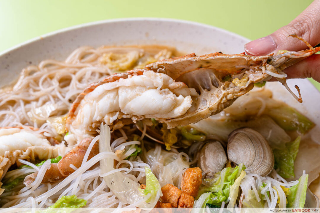 Ah B Seafood White Mee Hoon Review | Eatbook.sg