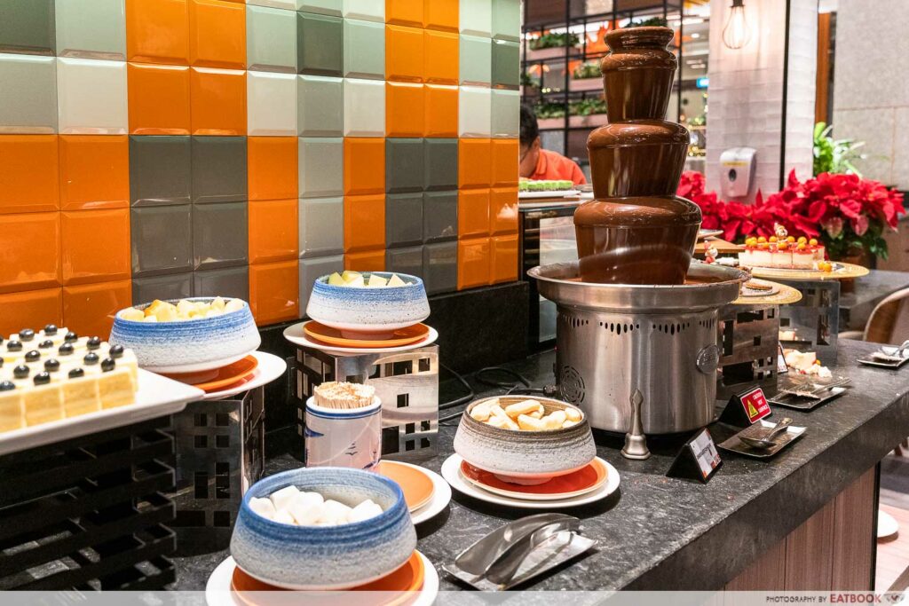 J65 Christmas Buffet At JEN Singapore Tanglin By Shangri-La | Eatbook.sg