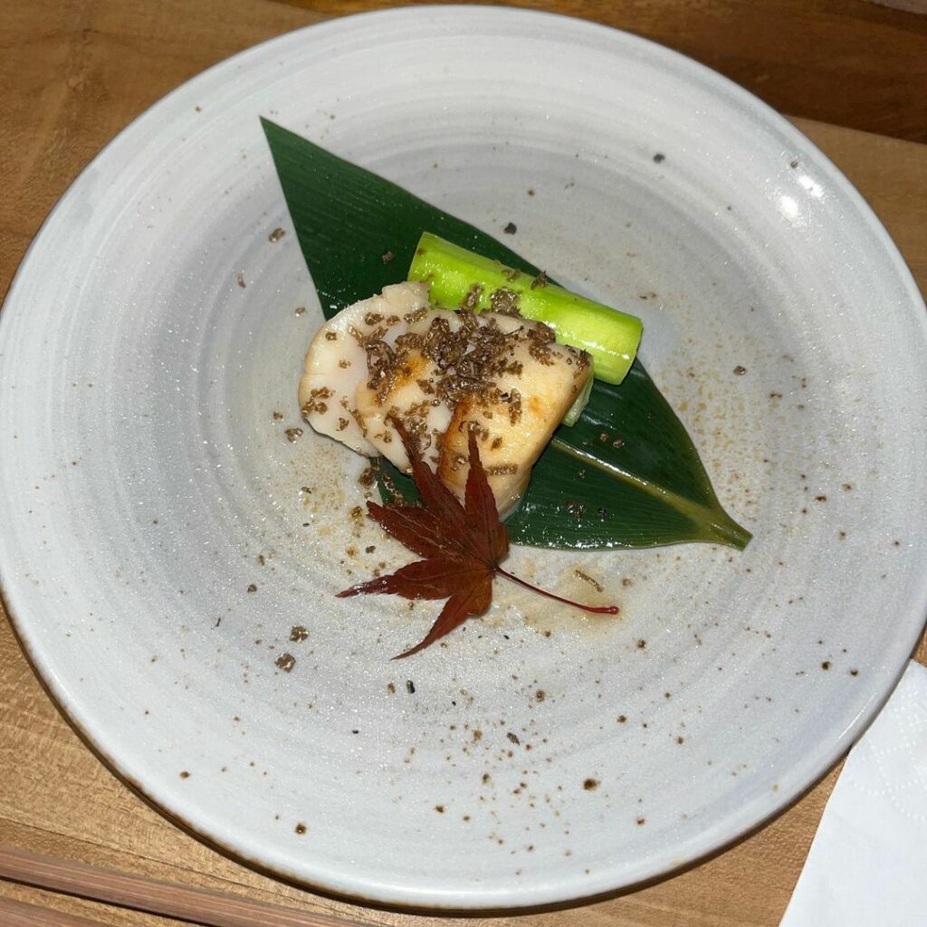 Mitsu Sushi Bar: Cheap Omakase Near Maxwell MRT | Eatbook.sg