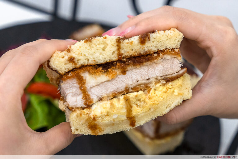 Cafe Monochrome: 2D Cafe In Chinatown With All-Day Breakfast | Eatbook.sg