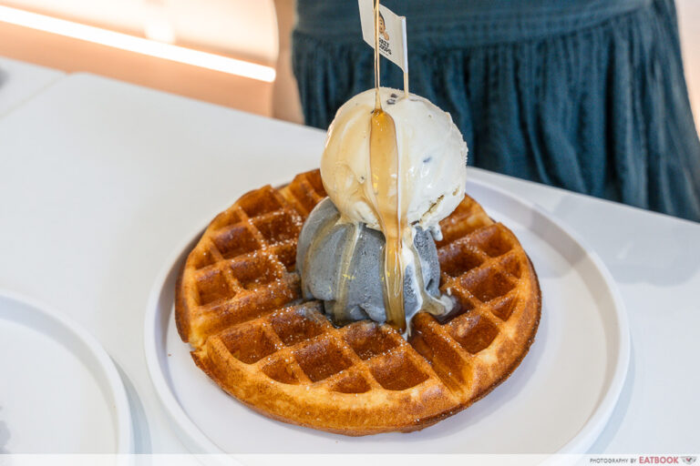 Crazy Scoops By TikTok-Famous Vincent In MacPherson | Eatbook.sg