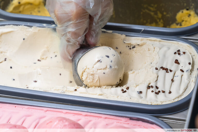 Crazy Scoops By TikTok-Famous Vincent In MacPherson | Eatbook.sg