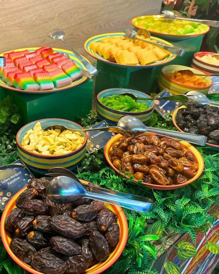 11 Halal Buffets In Singapore From $9.90 Per Person | Eatbook.sg