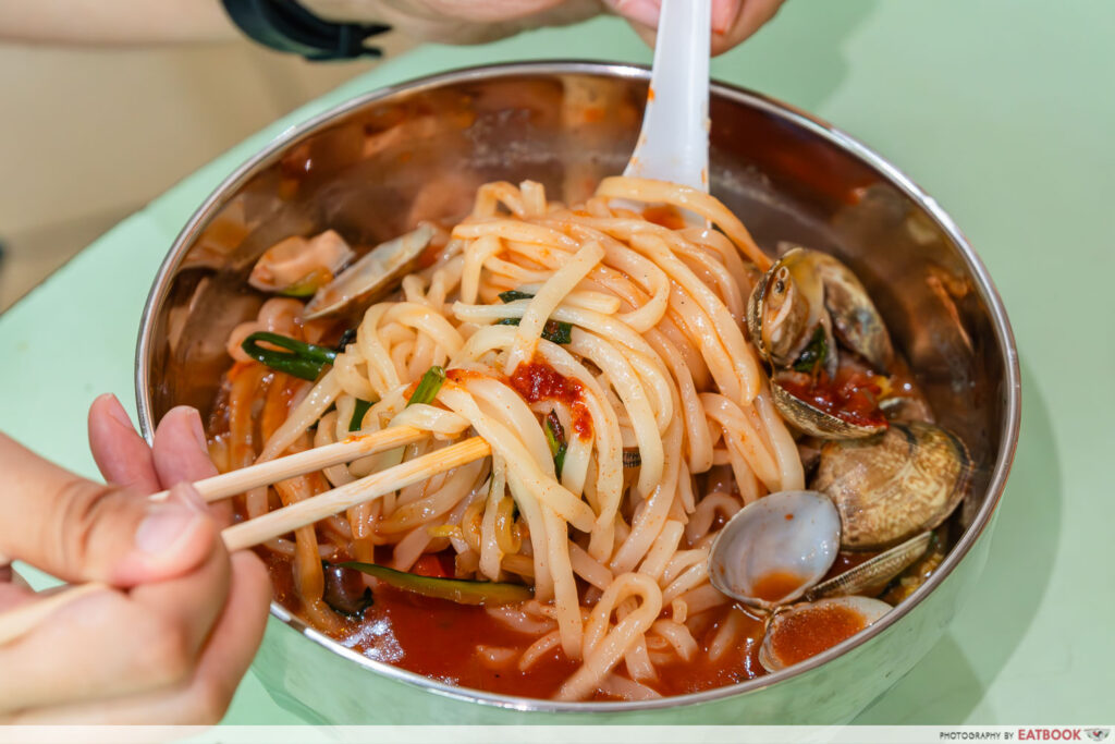 Wooga Bimbowl & Kalguksu Has Legit Korean Food At Old Airport Road ...