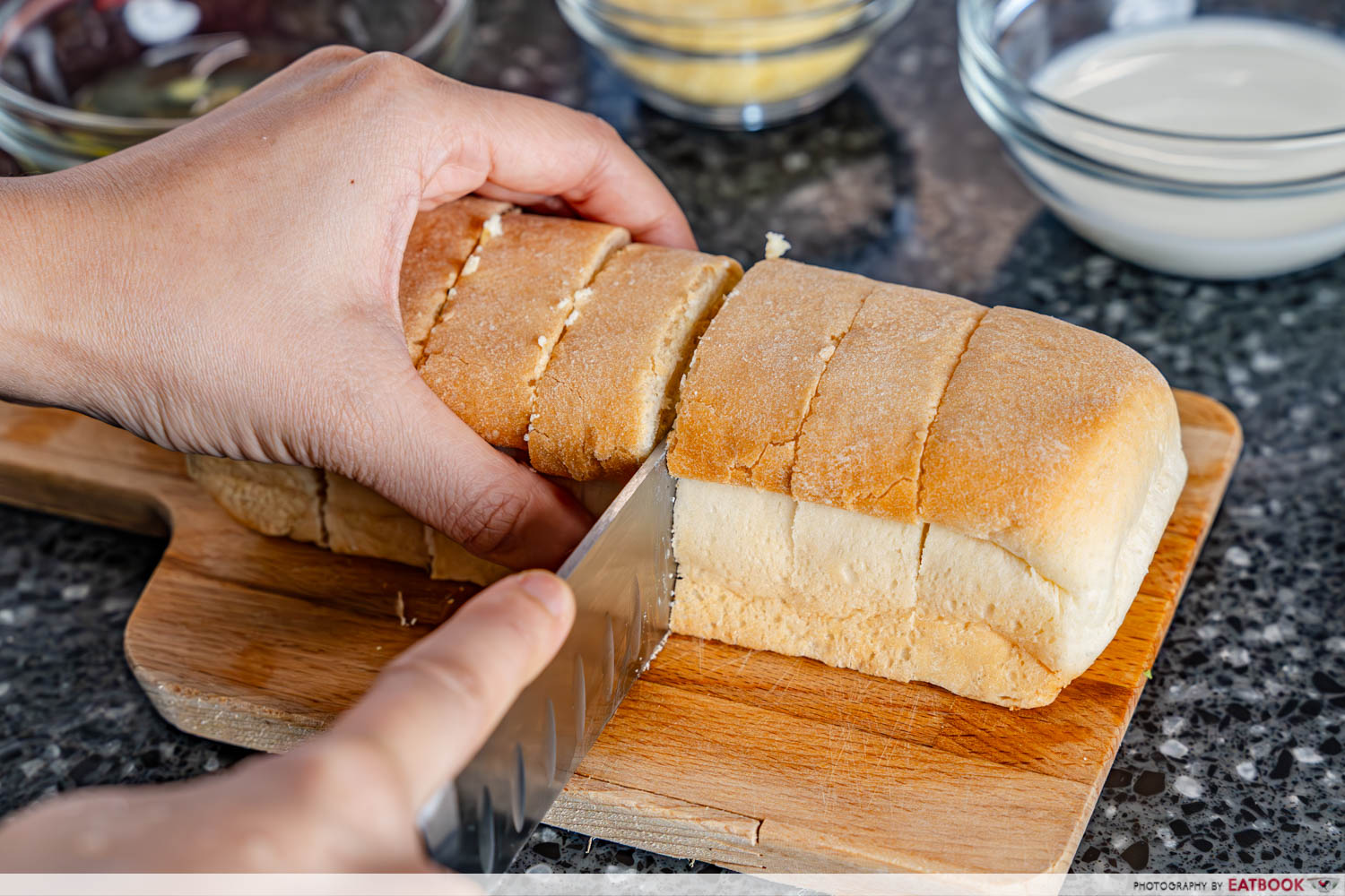 3 Easy Frozen Garlic Bread Recipes And Hacks | Eatbook.sg
