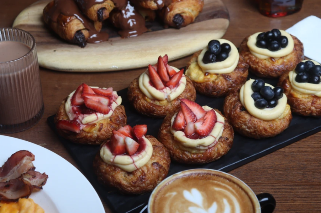 Awfully Chocolate Bakery & Cafe Has $32++ Brunch Buffet | Eatbook
