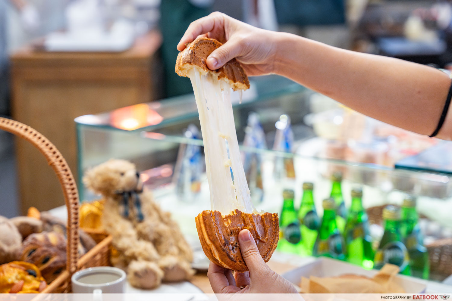 Get The Viral Korean Coin Bread At Parkway Parade | Eatbook.sg