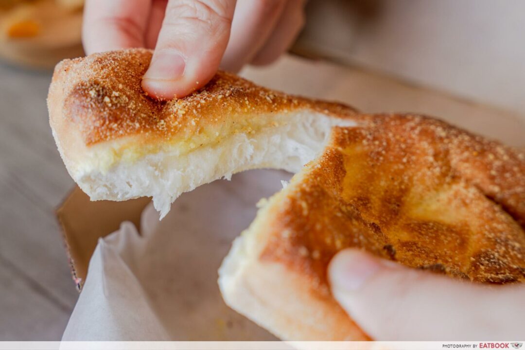 Domino’s Has New Cheese Volcano Pizza | Eatbook.sg