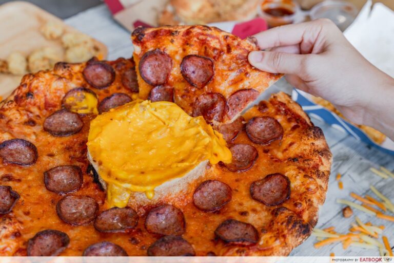 Domino’s Has New Cheese Volcano Pizza | Eatbook.sg
