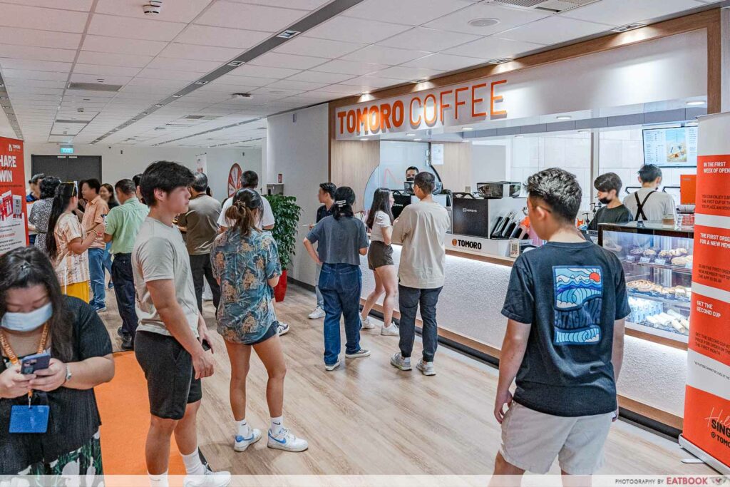 Tomoro Coffee: Popular Indonesian Coffee Chain Opens In NUS | Eatbook.sg