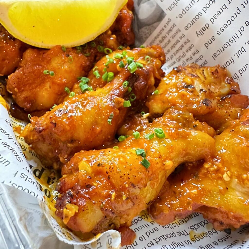 Dancing Crab Punggol Has A Seafood Buffet For $79 | Eatbook.sg