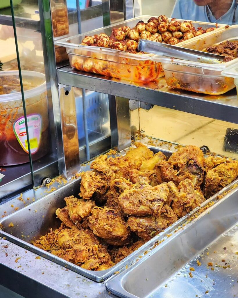 Fiie's Cafe: Popular Fried Chicken Stall Opens In Toa Payoh | Eatbook.sg
