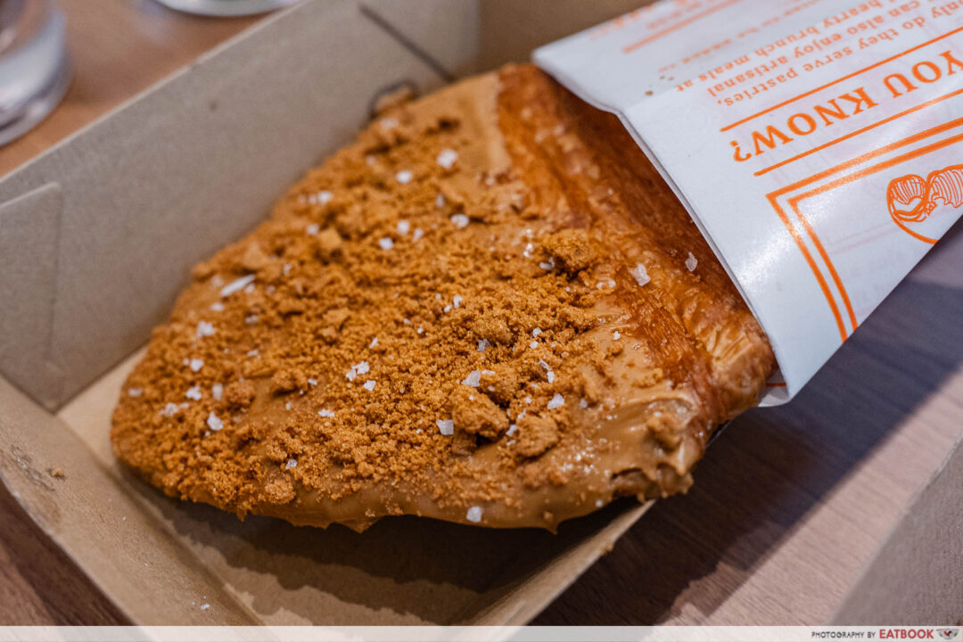 La Levain Has New Crispy Smashed Croissants | Eatbook.sg