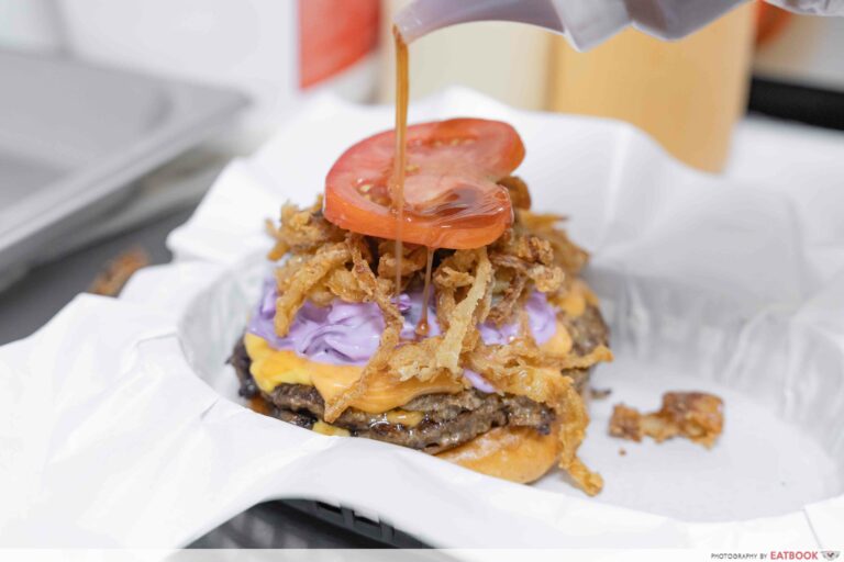 The Only Burger Review: XL Burgers At Tampines | Eatbook.sg