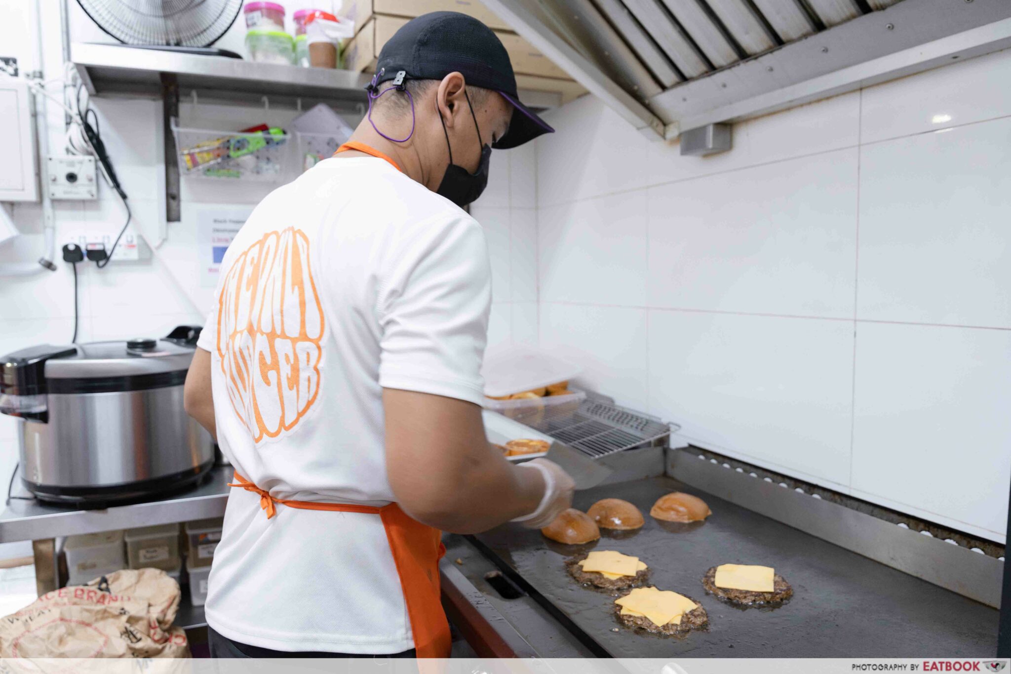 The Only Burger Review: XL Burgers At Tampines | Eatbook.sg