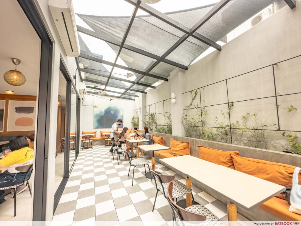 D’ Cafe: Glasshouse Cafe In JB With Brunch & Rosti | Eatbook.sg