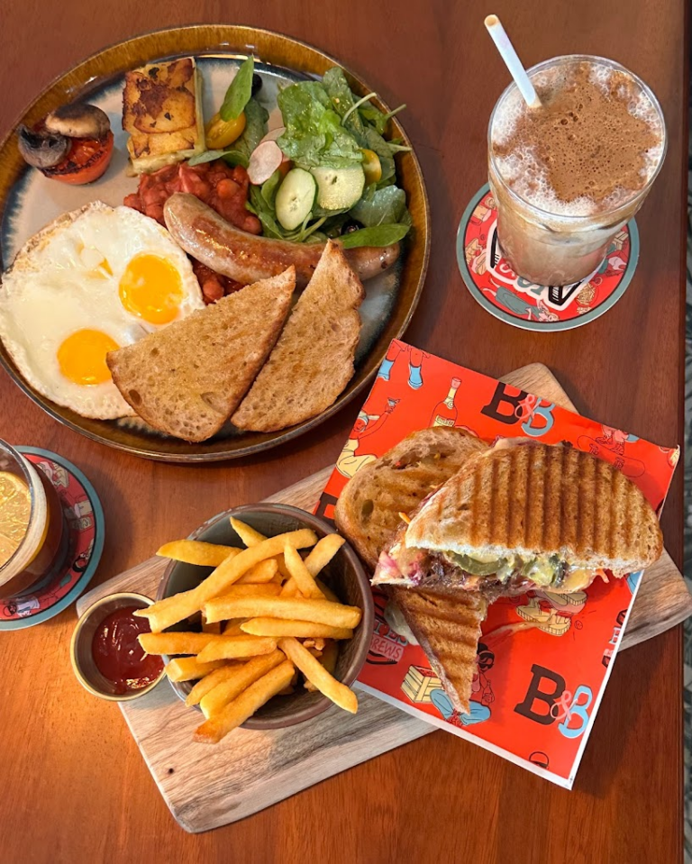 Bites & Brews: Popular Shanghai Cafe Opens In Singapore | Eatbook.sg