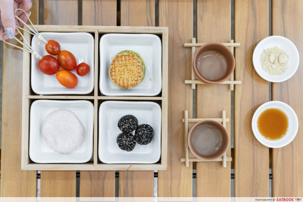 Cam Tea & Ember Cafe: JB Teahouse With Hanfu Dress-Up | Eatbook.sg