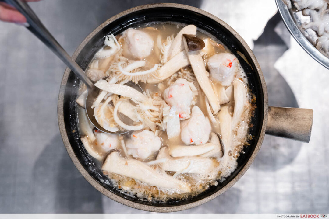 Dai Tao Lala: Affordable Claypot Lala In JB Till 3am | Eatbook.sg