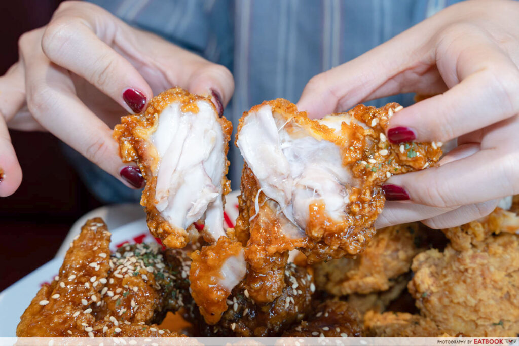 Daily Beer: Famous Korean Fried Chicken Chain Opens In CBD | Eatbook.sg