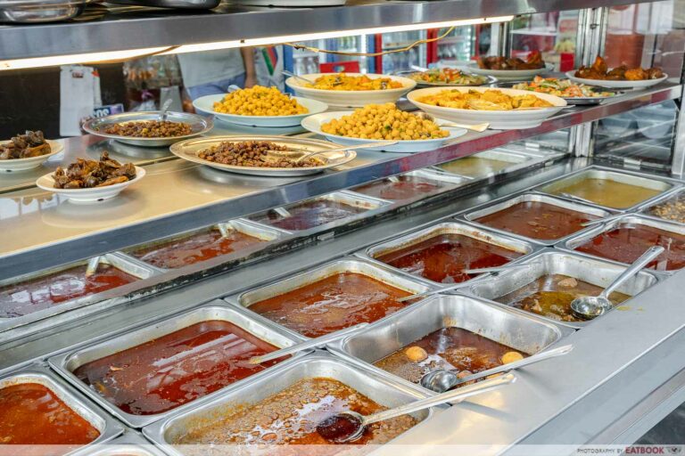 Restaurant Reaz Corner: 24-Hour Eatery In JB With Bombay Briyani ...