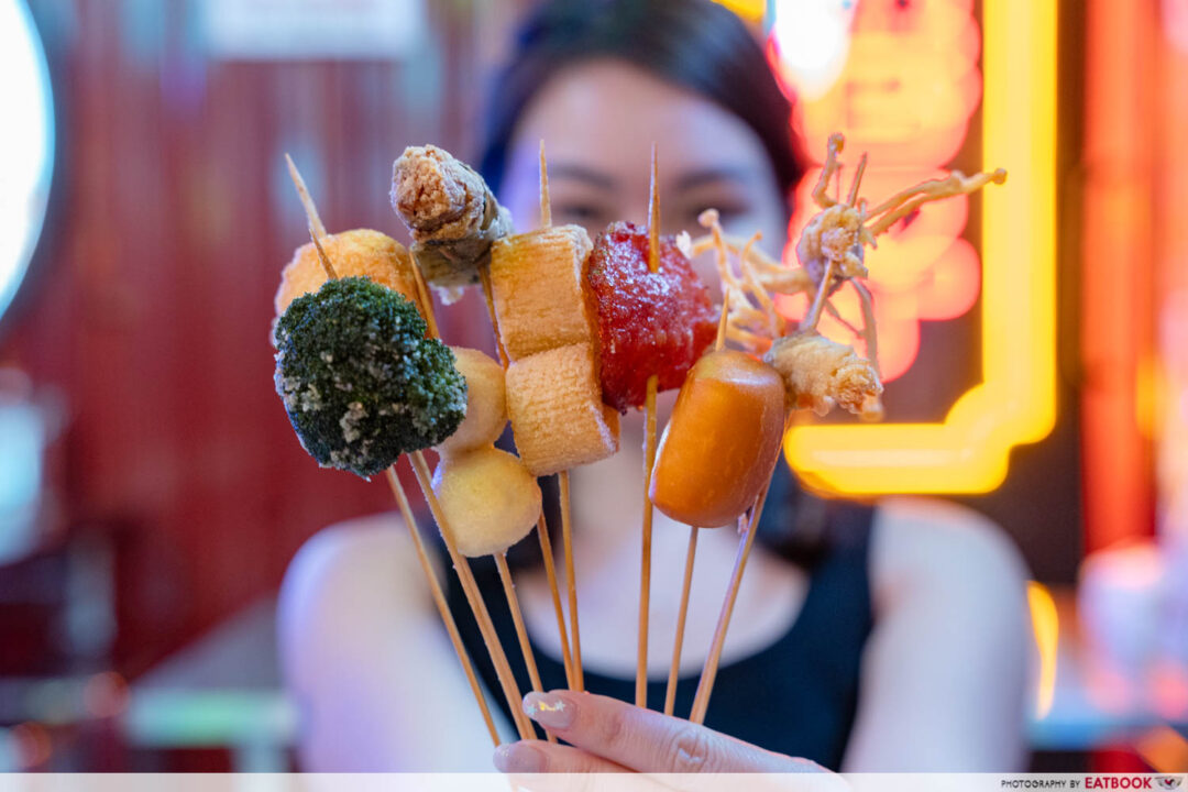 Xiao Xiang Zi: $0.30 Lok Lok At Neon-Lit Eatery In JB Mount Austin ...