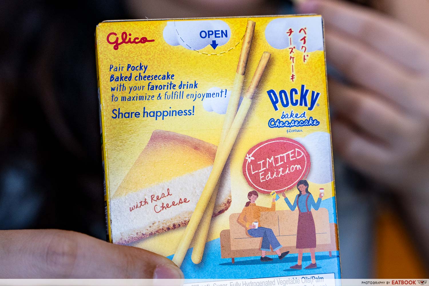 New Pocky Baked Cheesecake Flavour Is Now In SG | Eatbook.sg