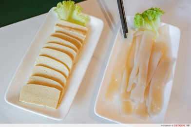 Little Pond: Popular Sauerkraut Fish Restaurant In Holland V | Eatbook.sg