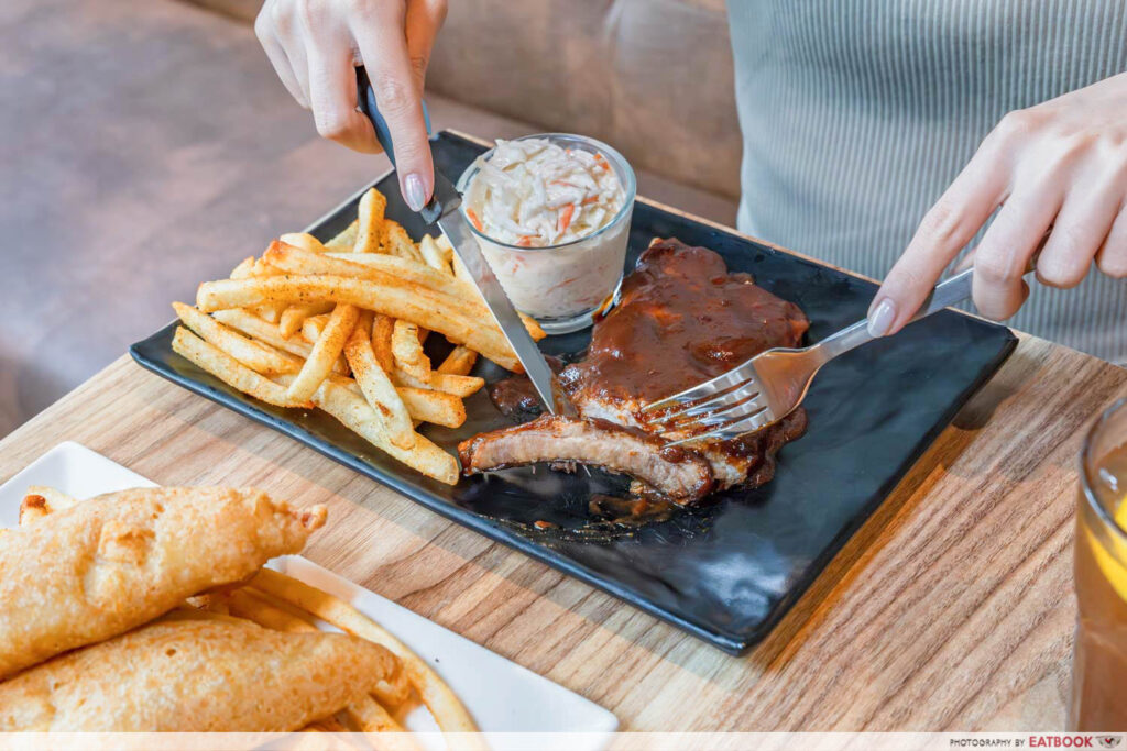 7 Esplanade Food Spots With 1-For-1 Lunch Deals | Eatbook.sg